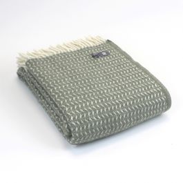 National Trust Pure New Wool Throw Leaf Weave Sage